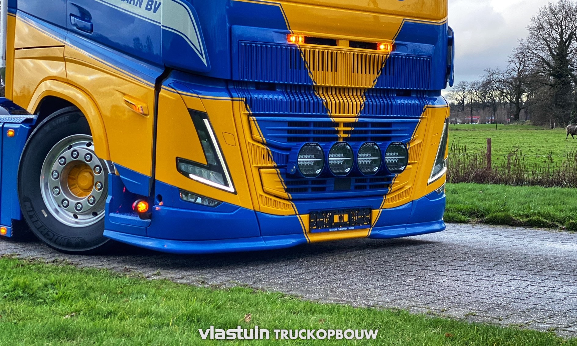 Zaterdag 30 December - Vlastuin Truckopbouw : Vlastuin Truckopbouw